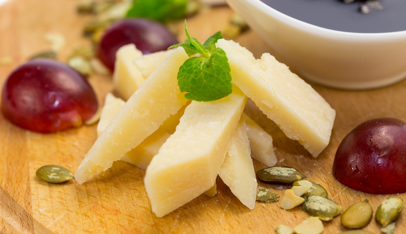 Mistakes to Avoid When Choosing Charcuterie Cheeses